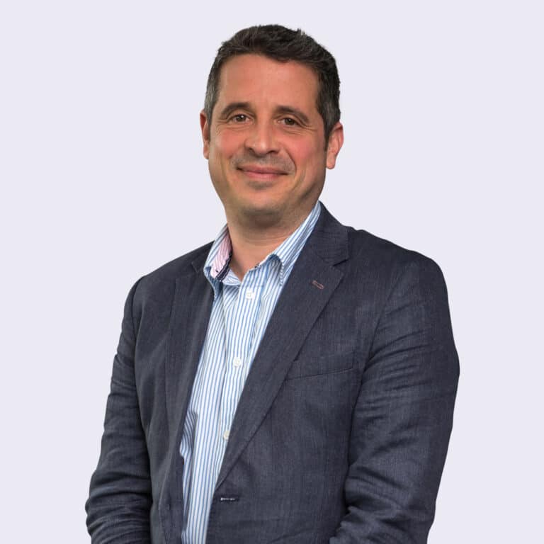 UK Team | Frazer Jones